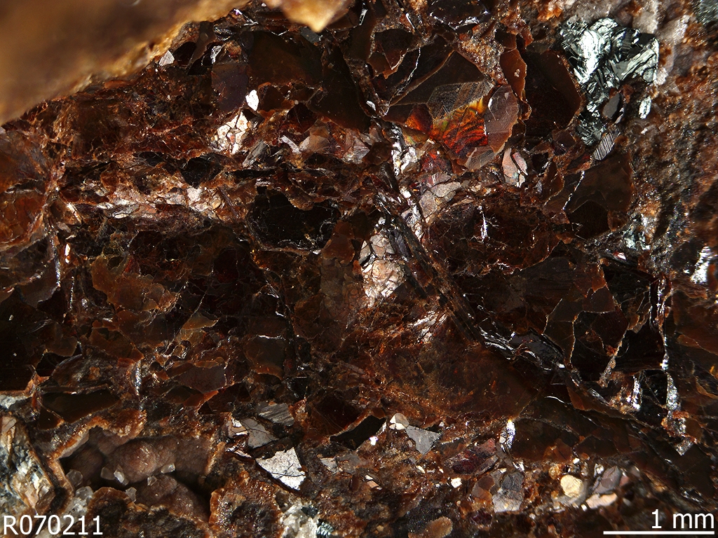 Diário de um ProtoGeólogo : Ilmenite!