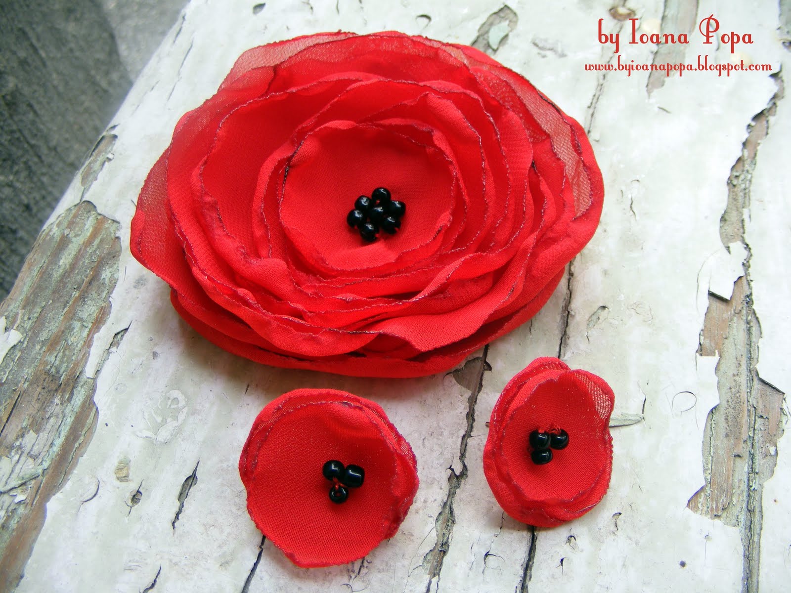 Fii tu! Accesorii handmade: Set maci rosii