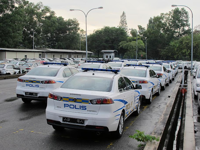 KERETA POLIS DI MALAYSIA
