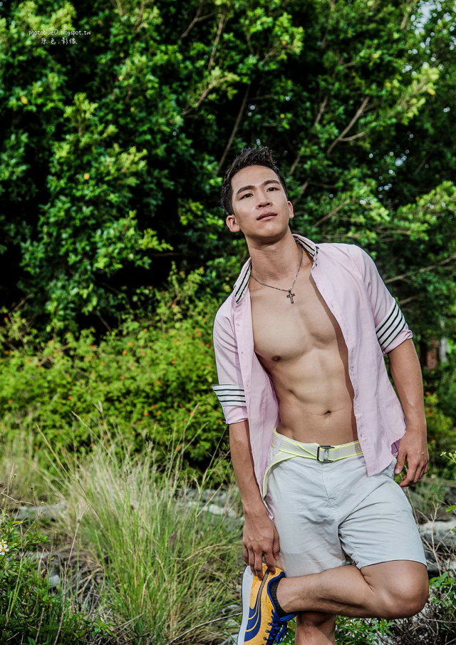 HOT MALE MODELS: Blue Man 46