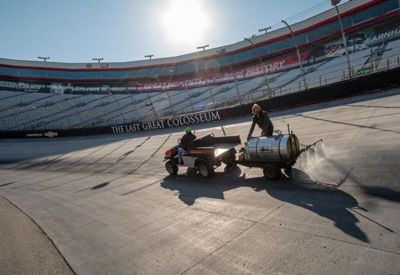 NASCAR Race Mom: "Bristol Bite" Returns to BMS Track Surface for Food ...