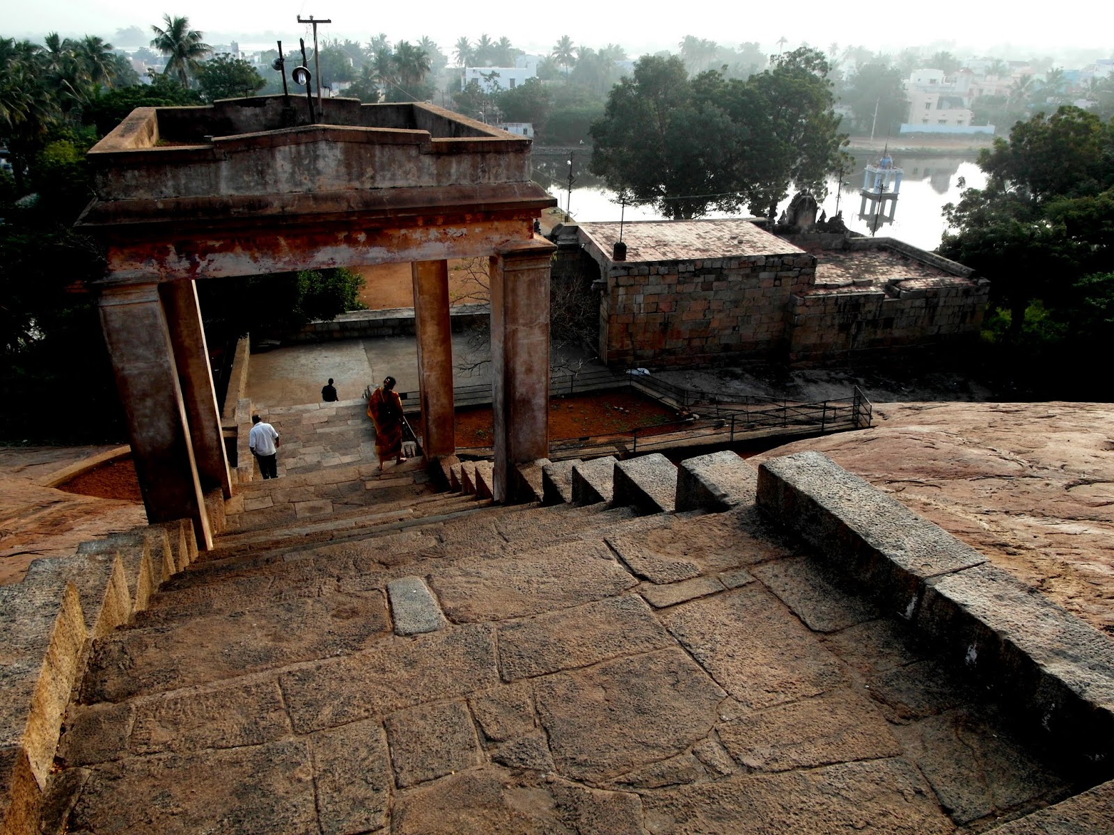 Sridharan's Travelogue..!: Thiruverumbur - Erumbeeswarar Temple