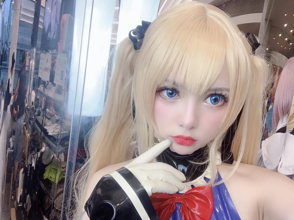 Cosplay girl Sixtutu