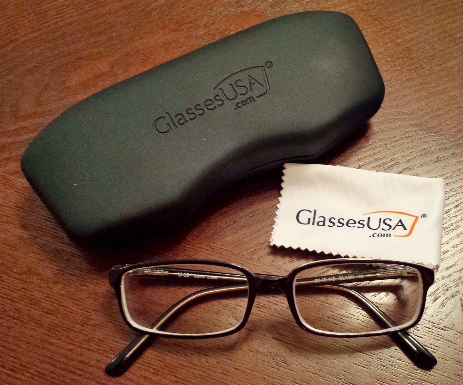 Random Lot: GlassesUSA Review