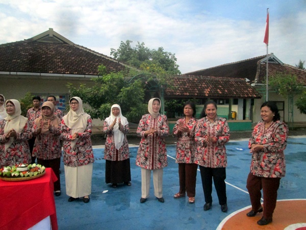 PENGUSAHA MUSLIM YOGYAKARTA: HUT SMP N 3 GAMPING YG KE -34 SLEMAN ...