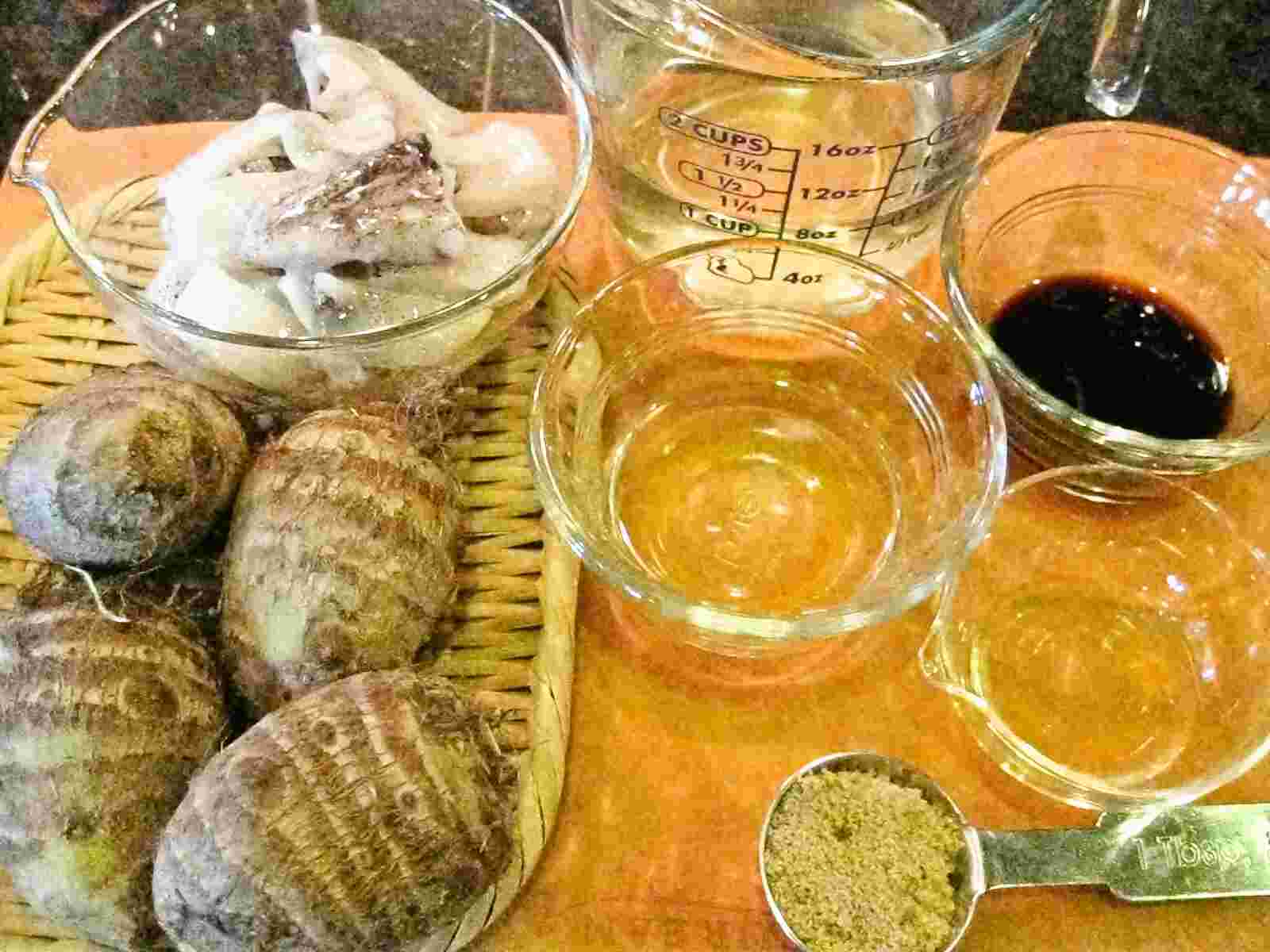 Recipes for Tom: Satoimo to ika no nimono / baby taro root with calamari