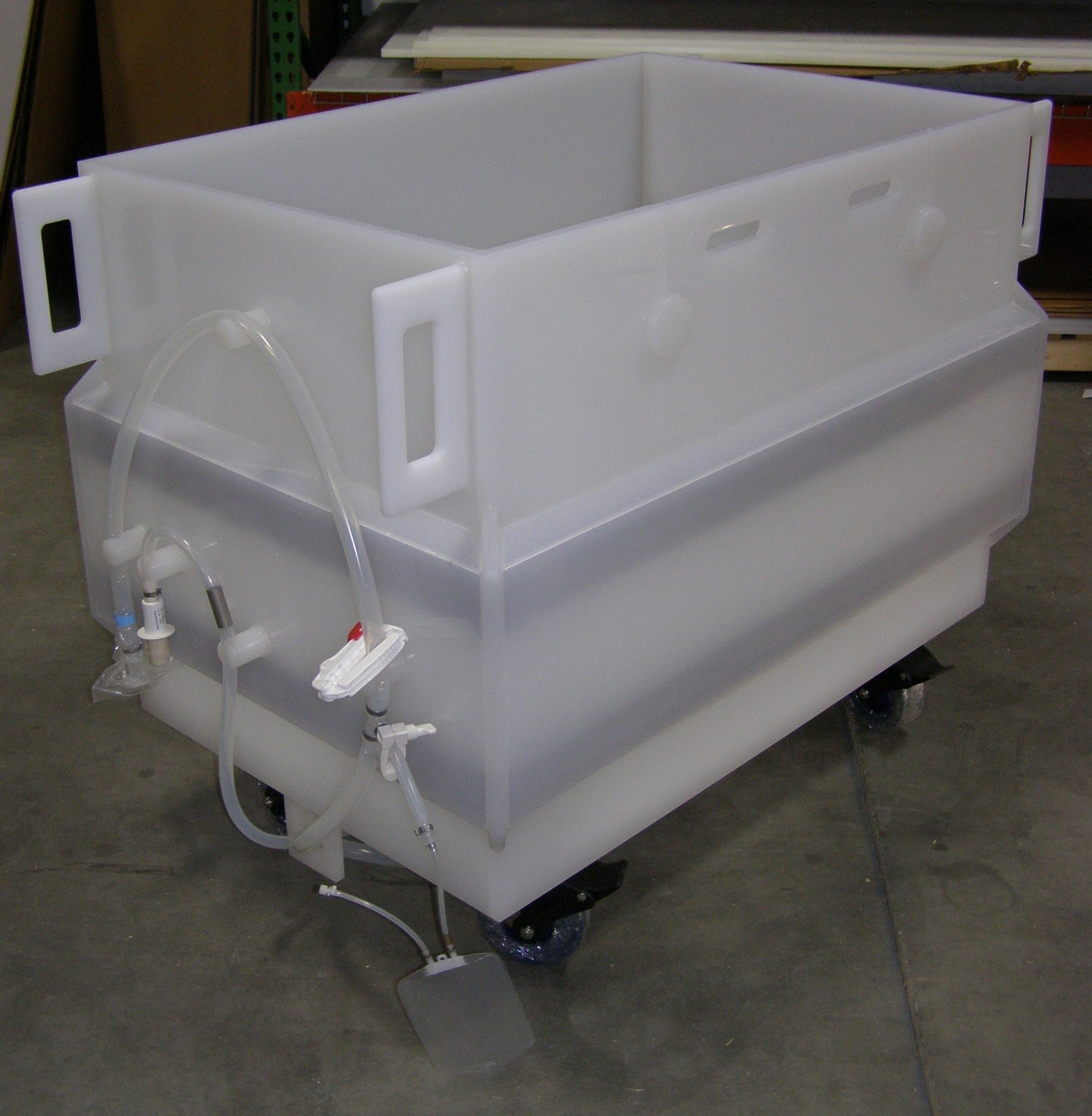 Non-Metallic Solutions, Inc.: 200L & 500L PP Bag Totes