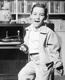 Boomer Beefcake and Bonding: The First Bad Kid: Barry Gordon