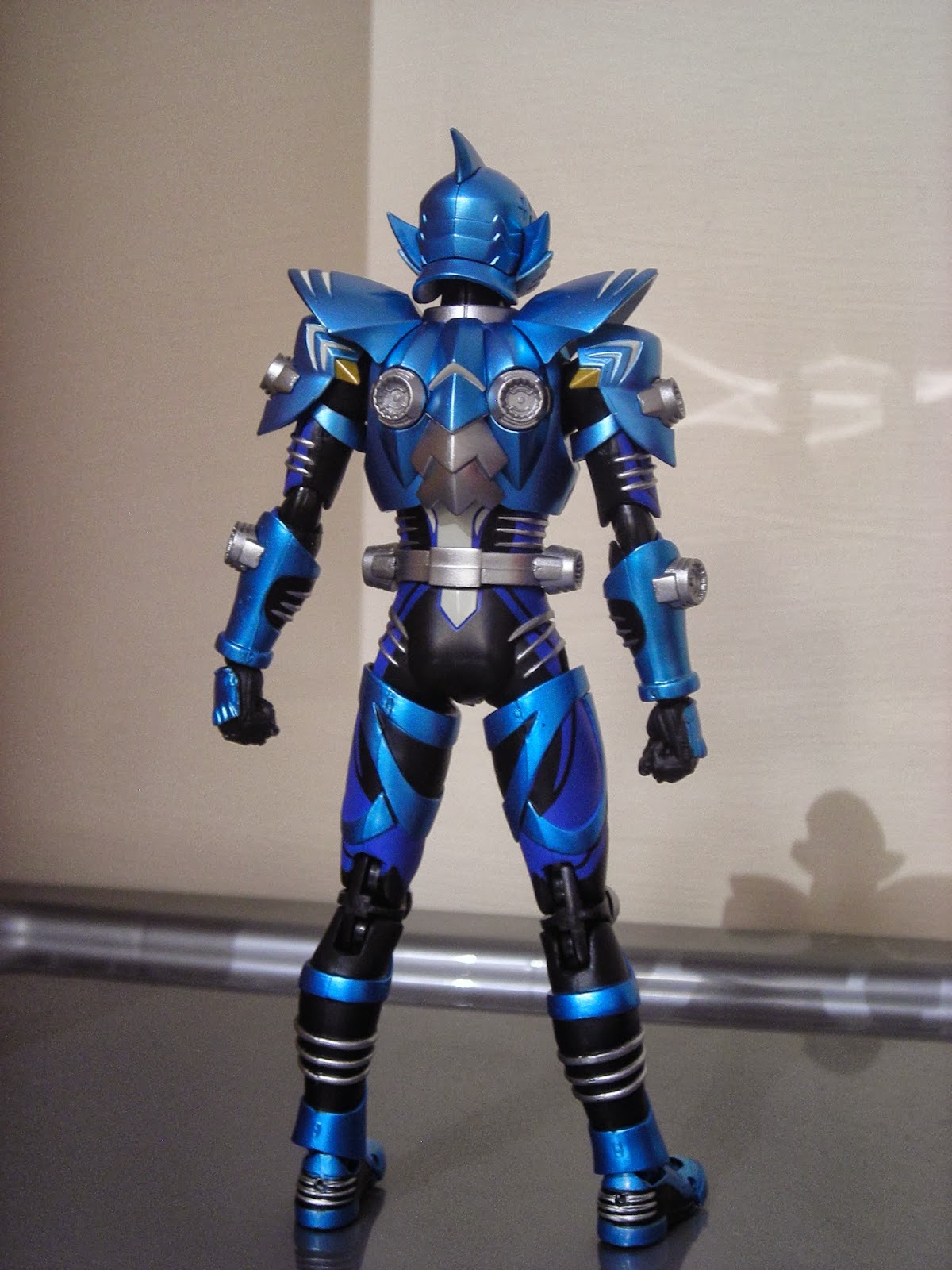 My Shiny Toy Robots: Toybox REVIEW: S.H. Figuarts Kamen Rider Abyss