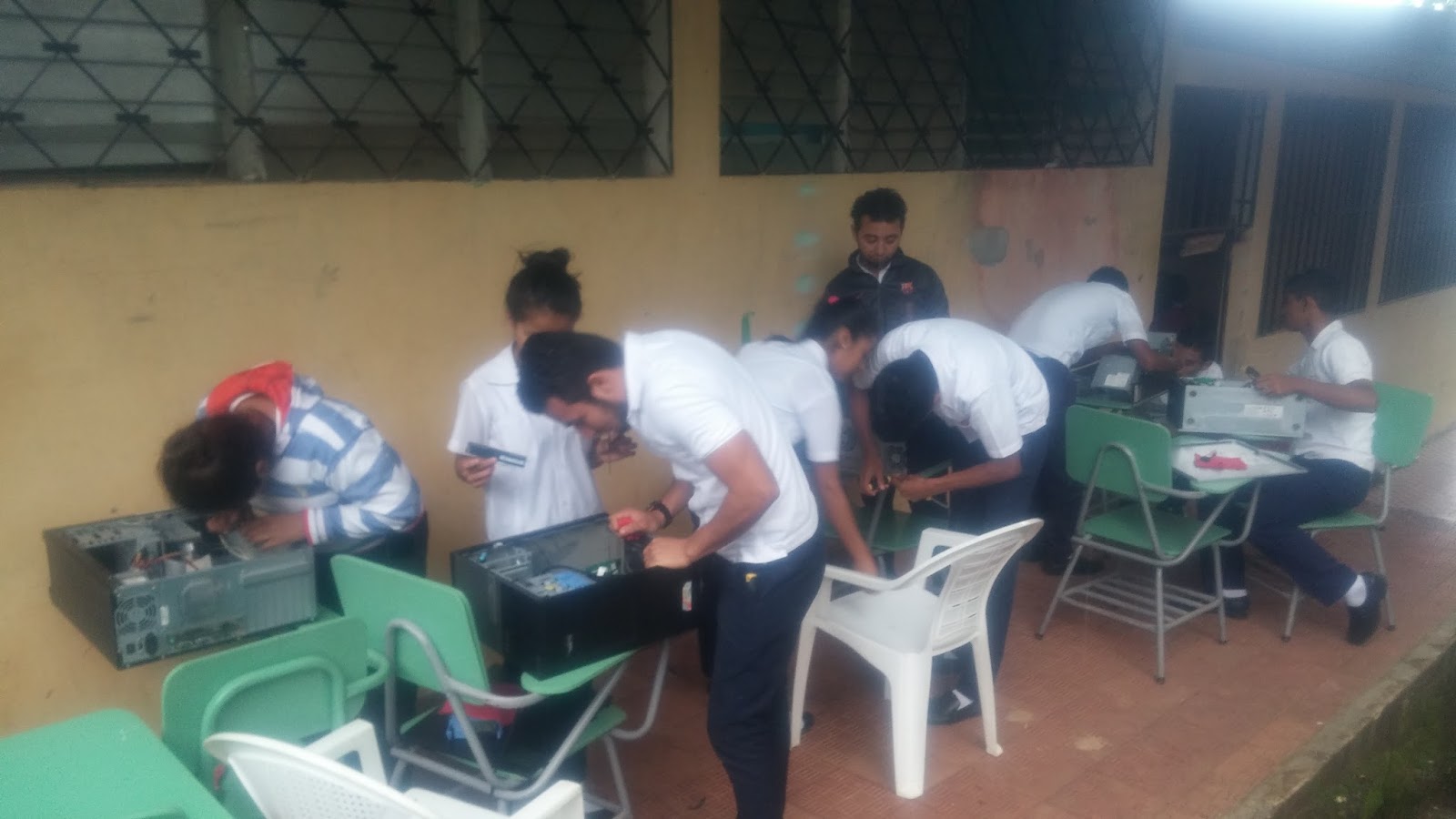 INSTITUTO OFICIAL "SAN RAMON"