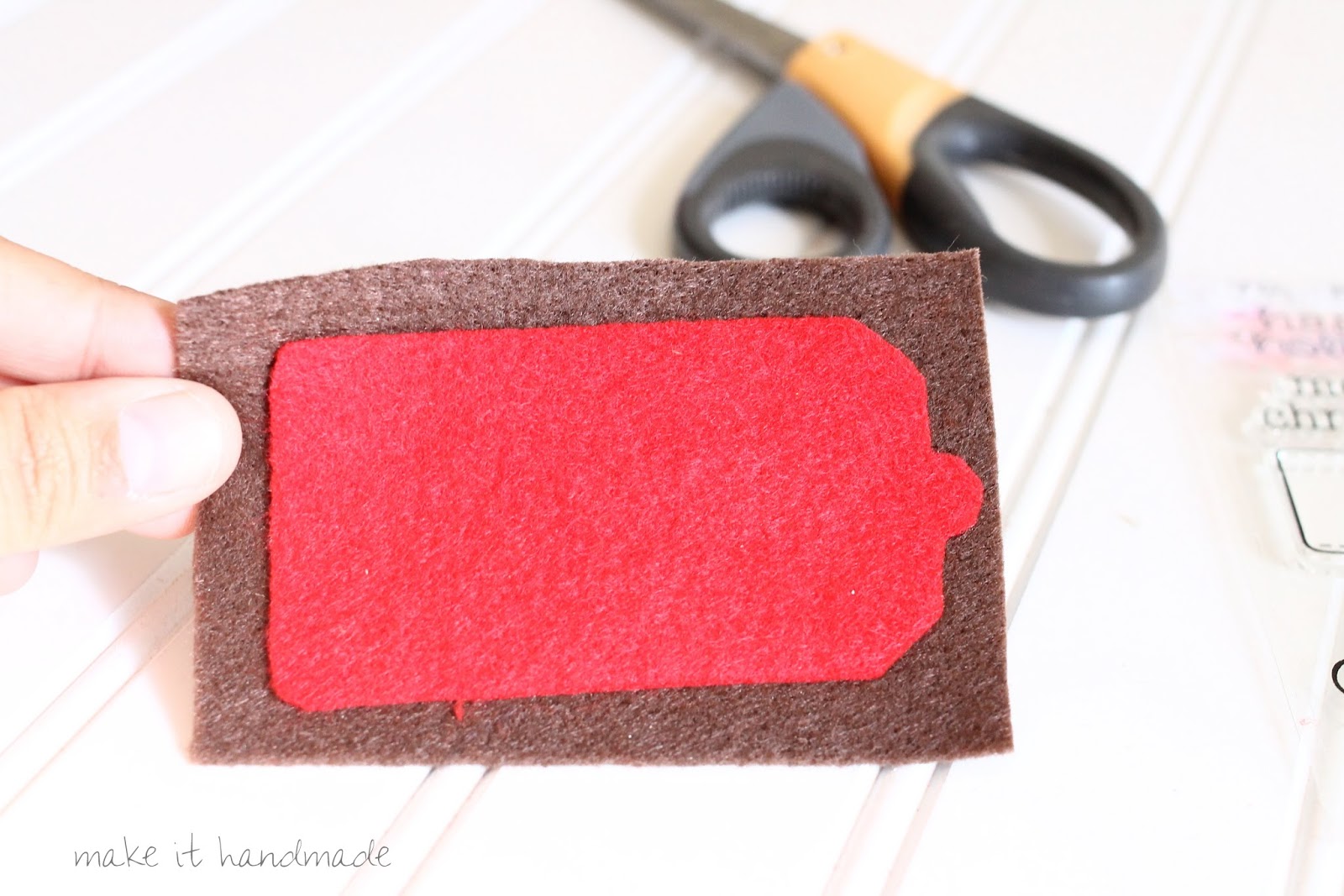 Make It Handmade: DIY Reusable Felt Gift Tags Tutorial