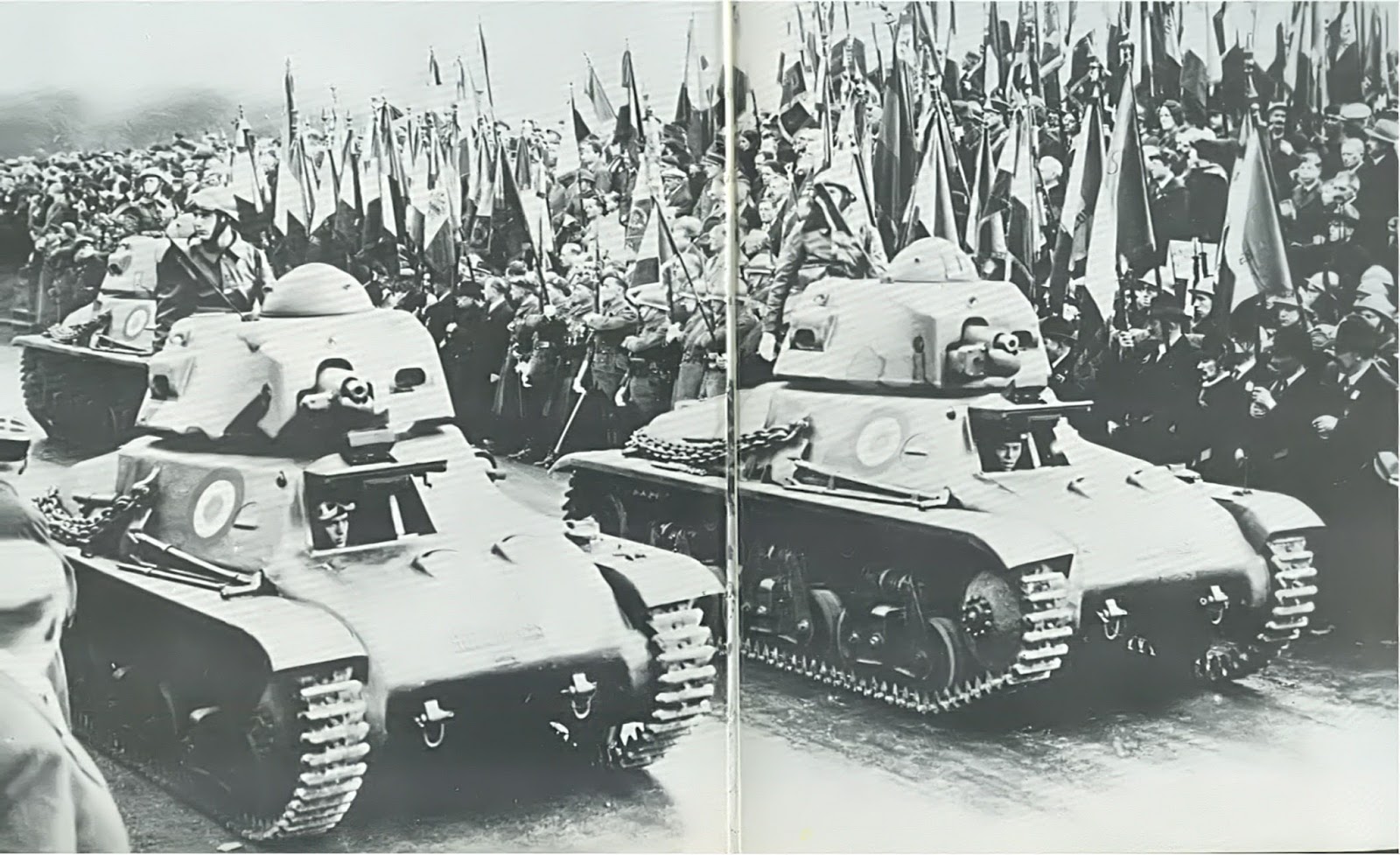 Les chars légers Hotchkiss H35 et H39.