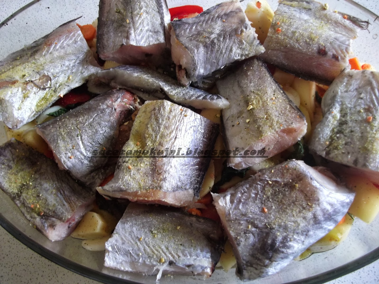 Са Цецом у Кујни: Peceni oslic na povrcu