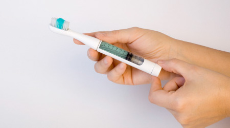 Unusual Toothbrushes ~ UNUSUAL THINGs