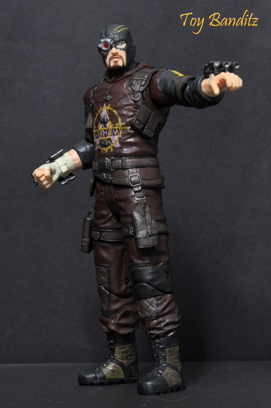 toy banditz: DC COLLECTIBLES ARKHAM CITY SERIES 4: DEADSHOT