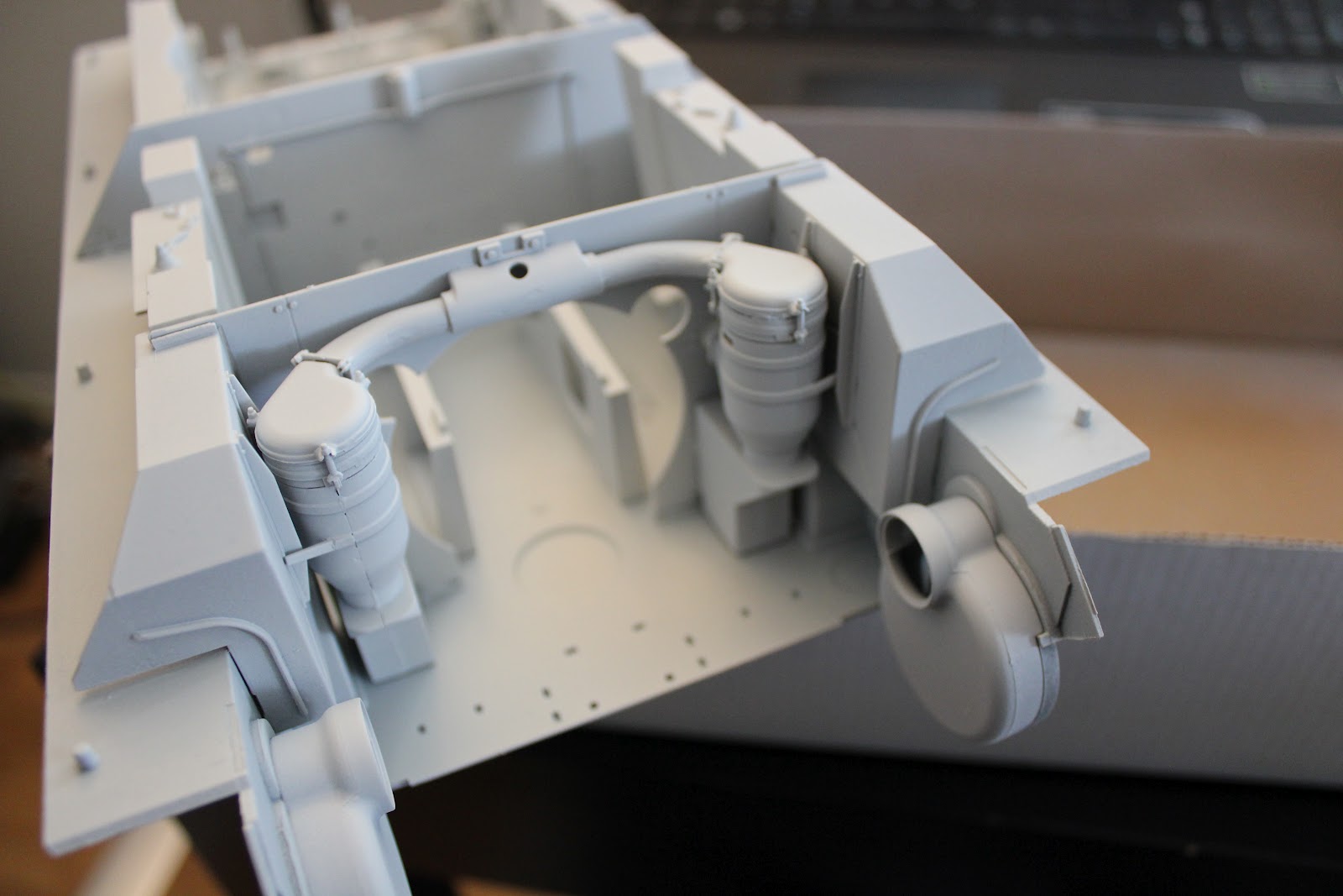 Plasticmodeling: Trumpeter T-34/76 1:16 part two.