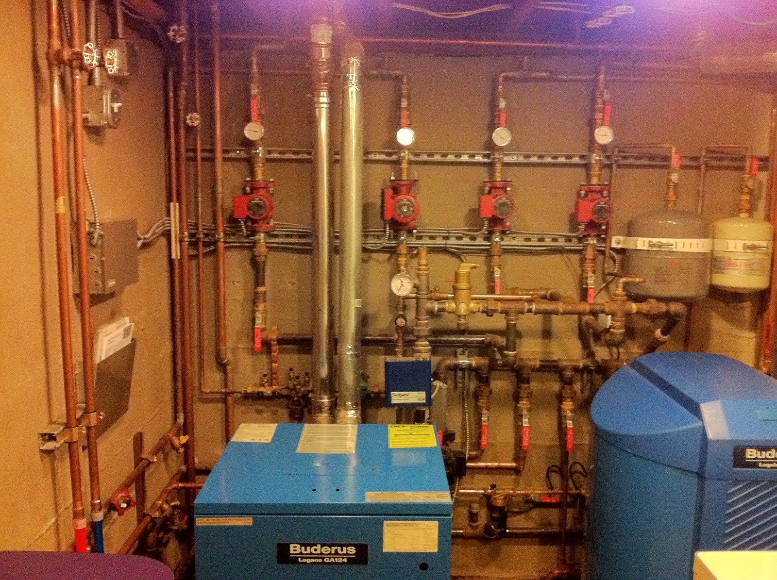 430 design/build: HYDRONIC HEATING SYSTEM