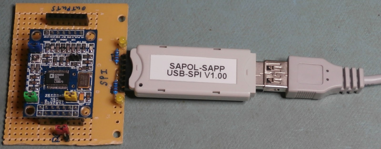 Radioworm: Test jig for DDS module and Dongle