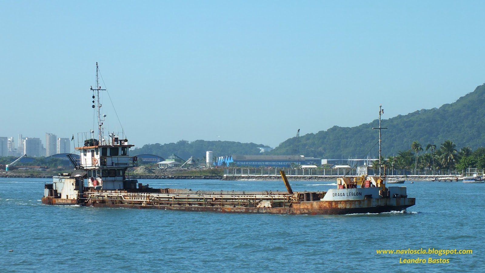 Navios de Santos & CIA: Draga LEBLON