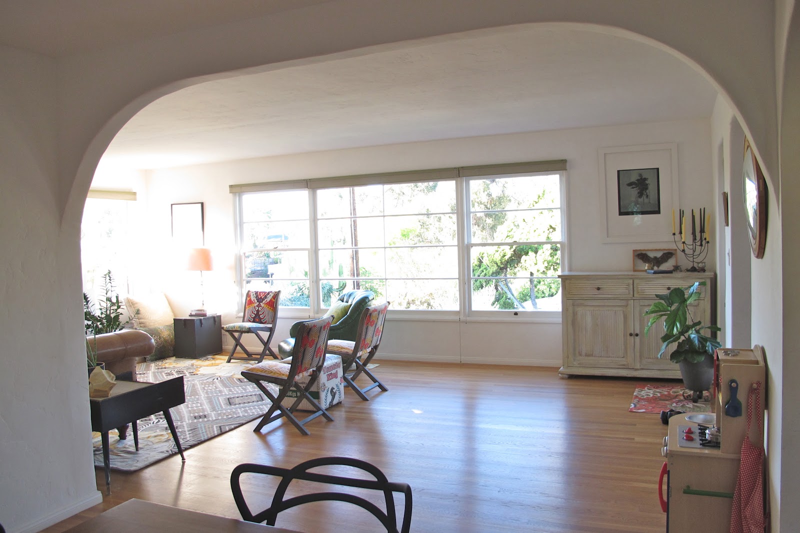 Living Rooms For Real People | Homes Decoration Tips