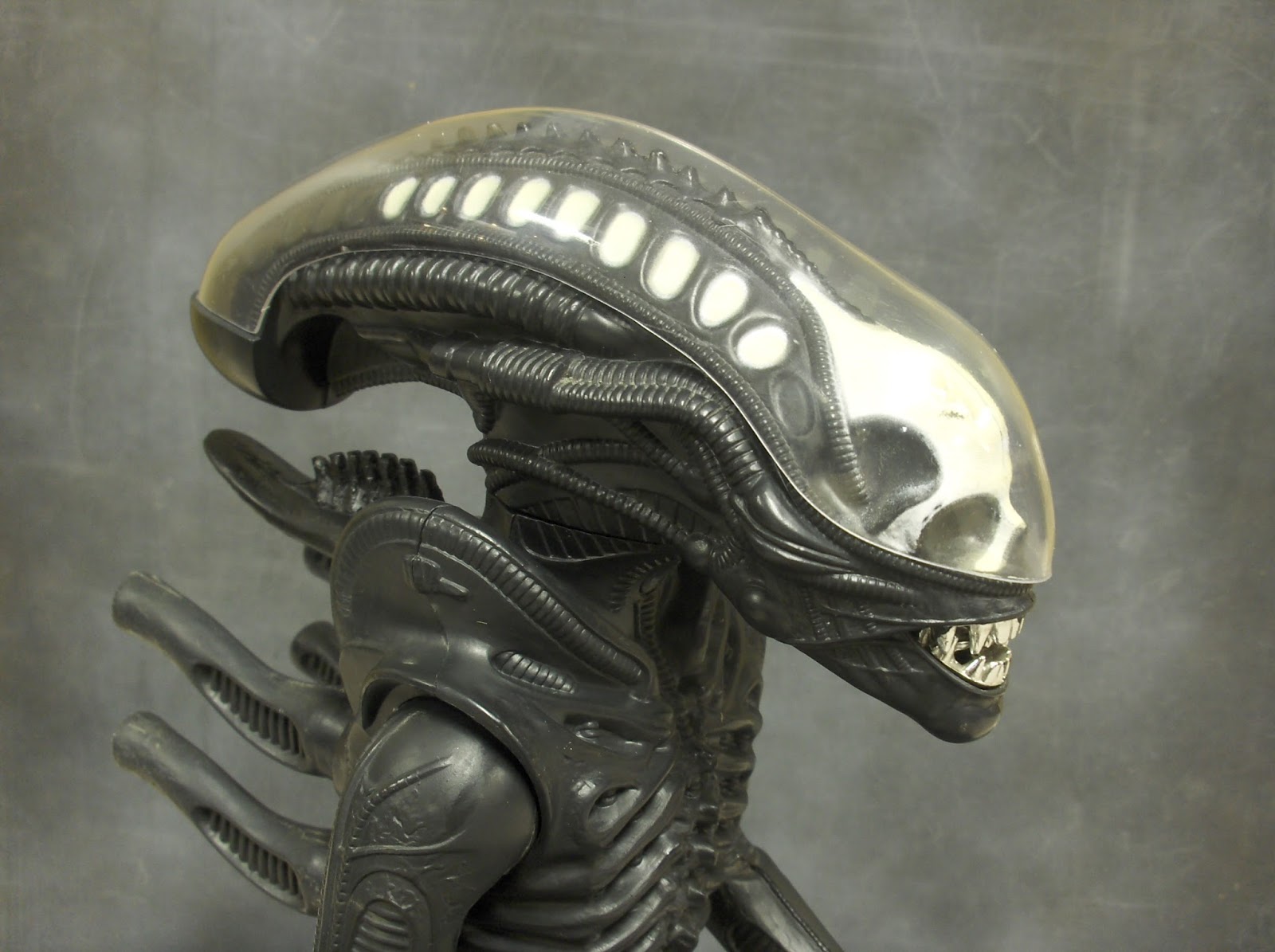 Vintage Kenner Star Wars Toys: Kenner Alien 18" Action Figure Spotlight ...