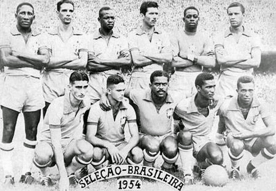 Soccer Nostalgia: Old team Photographs-Part 28e