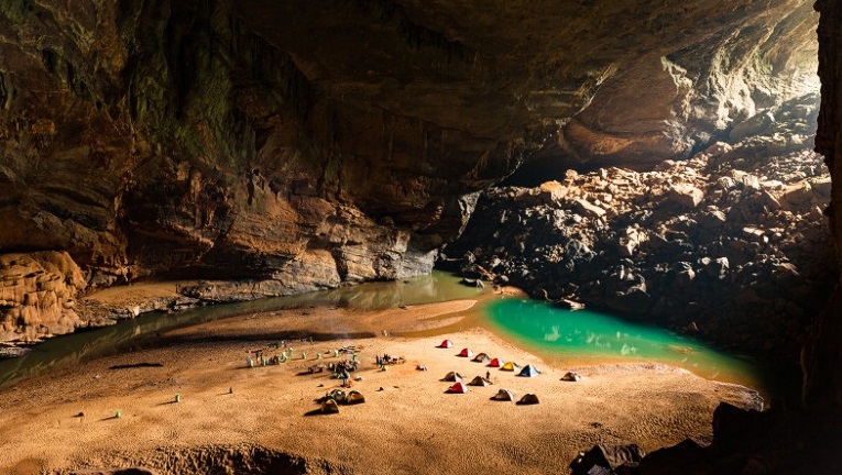 ¿Cuál es la cueva más grande del mundo? | Buscar De Todo