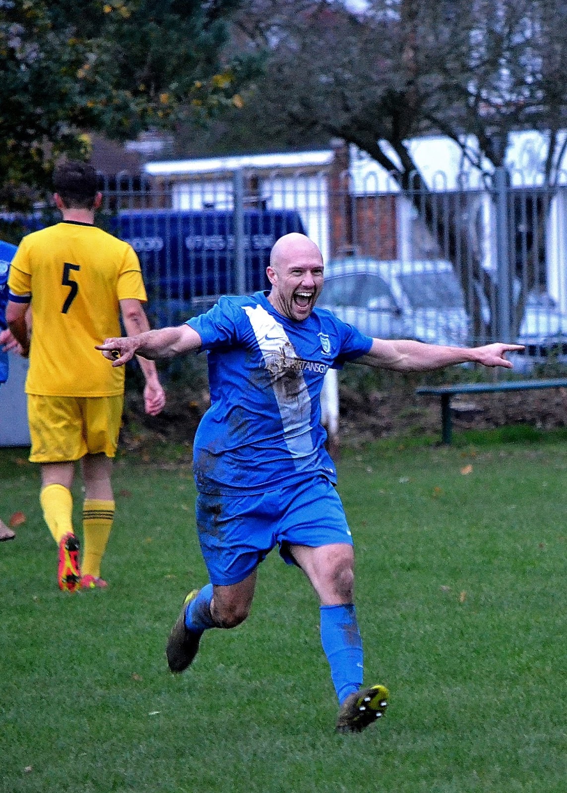 Hopping Around Hampshire: Netley Central Sports v Infinity