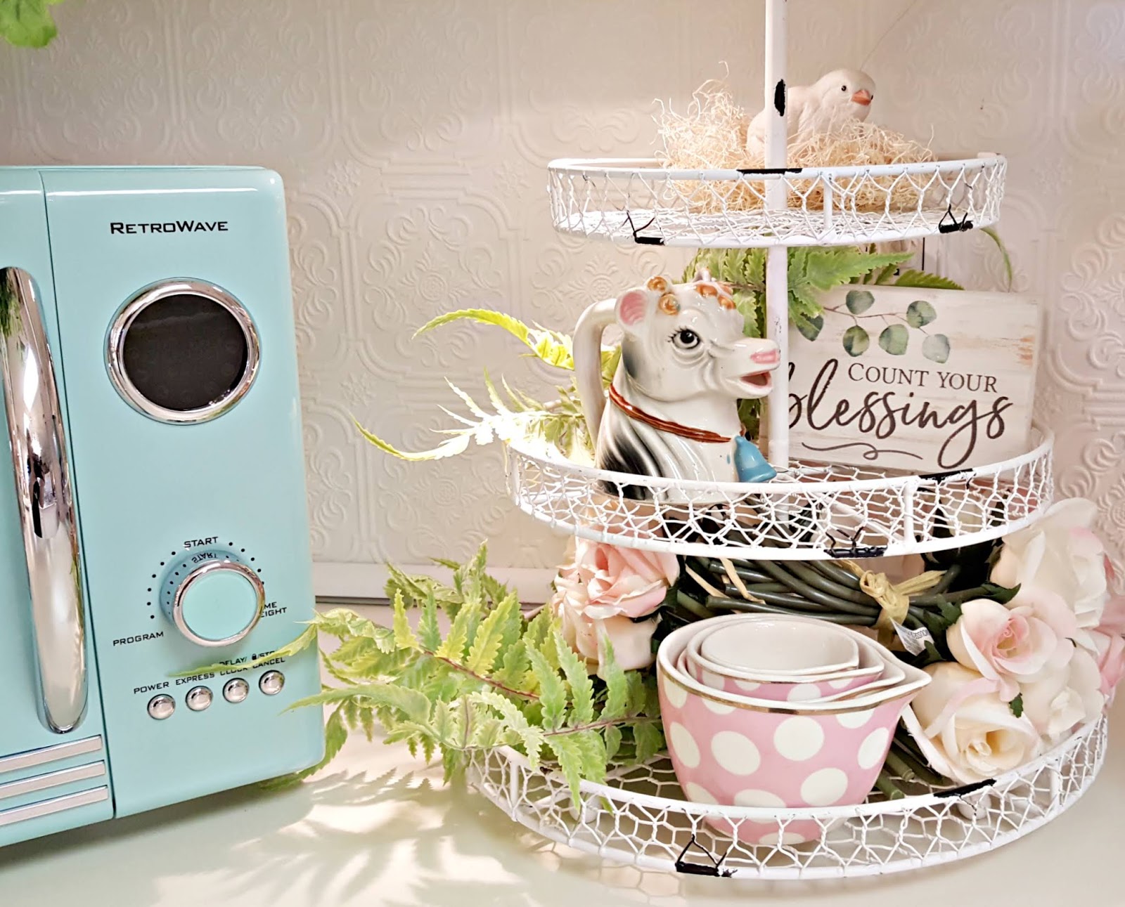 Penny's Vintage Home: Retro Small Appliances for the Kitchen
