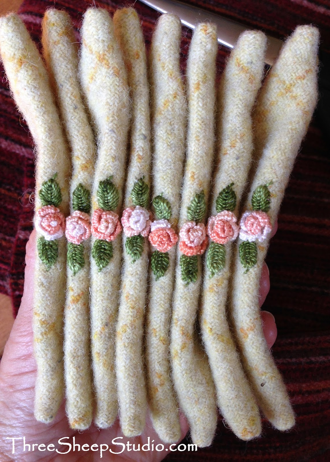 Three Sheep Studio: Wool Civil War Pincushion...