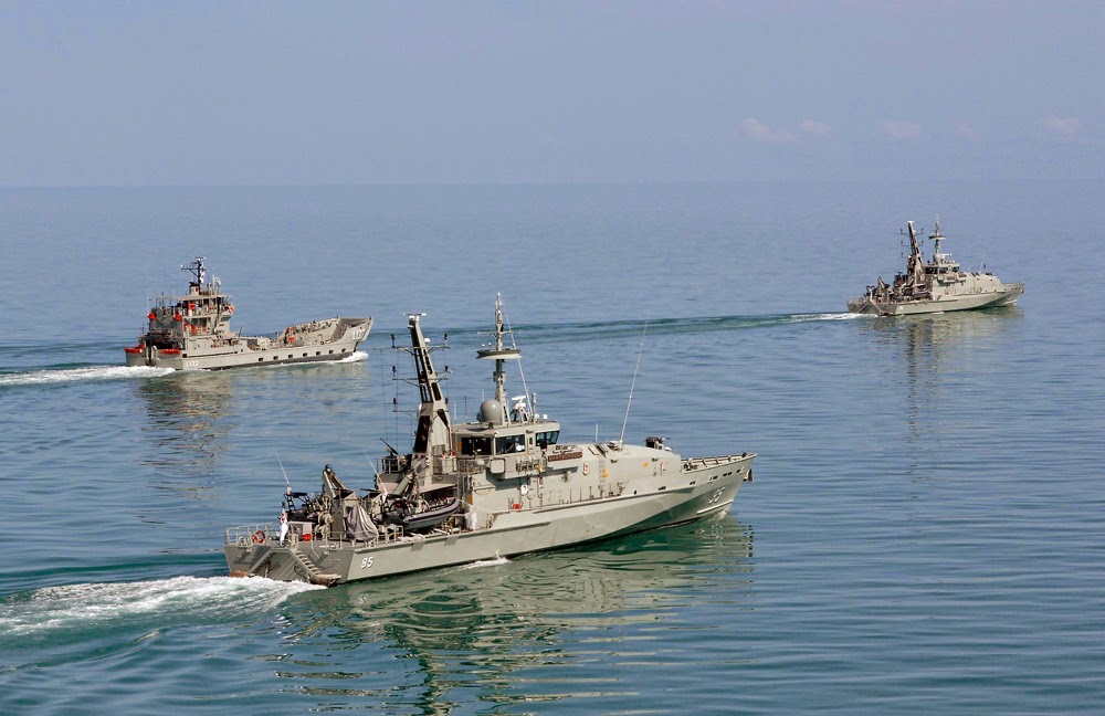 MotArt: HMAS Maryborough