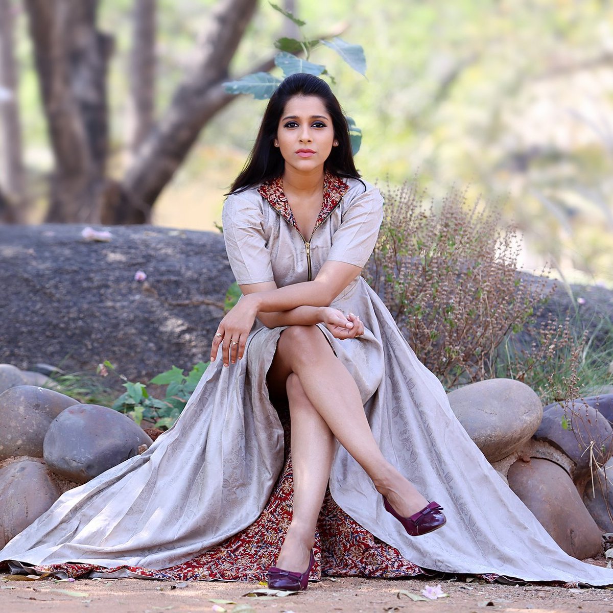 Anchor Rashmi Gautam Latest Hot Photos Gallery