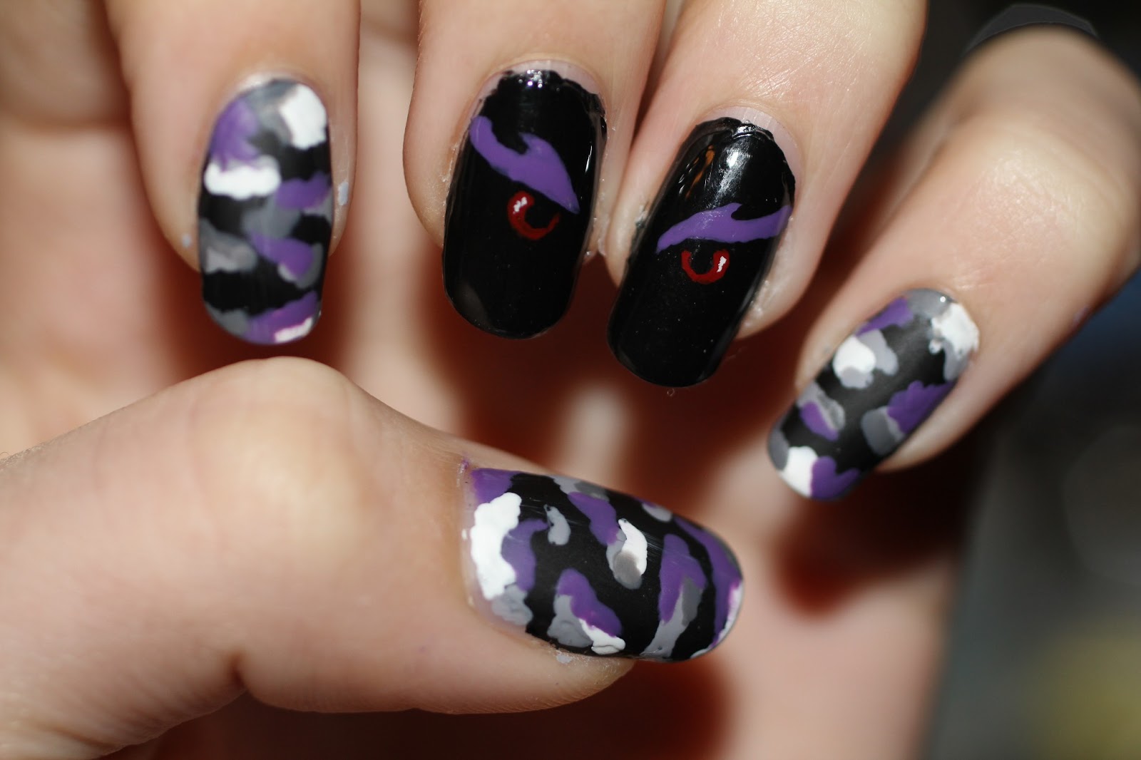 Polished Hand to Toe: Ravens Nails!