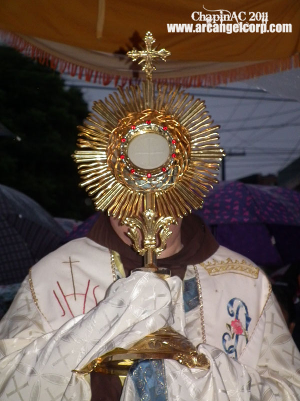 ArcángelCorp: Corpus Christi del Inmaculado Corazón de María