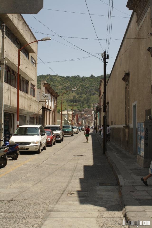 Breve historia e imágenes actuales de Acambaro, Guanajuato