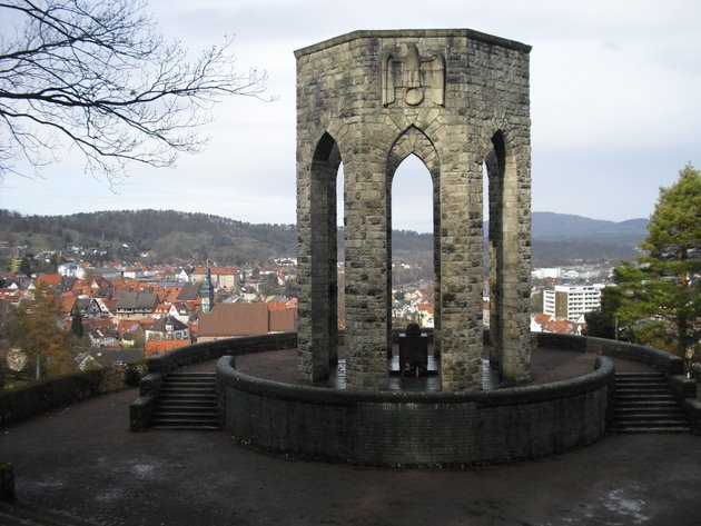 Der Schwarzwald und seine Natur: Aussicht vom Ehrenmal bei Gernsbach