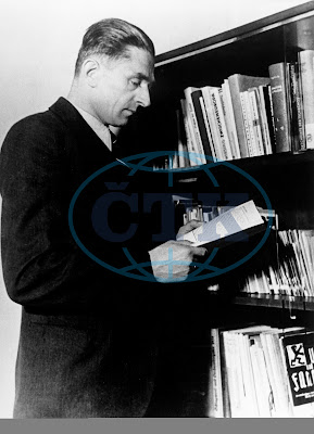 NAZI JERMAN: Album Foto Terbaik Karl-Hermann Frank