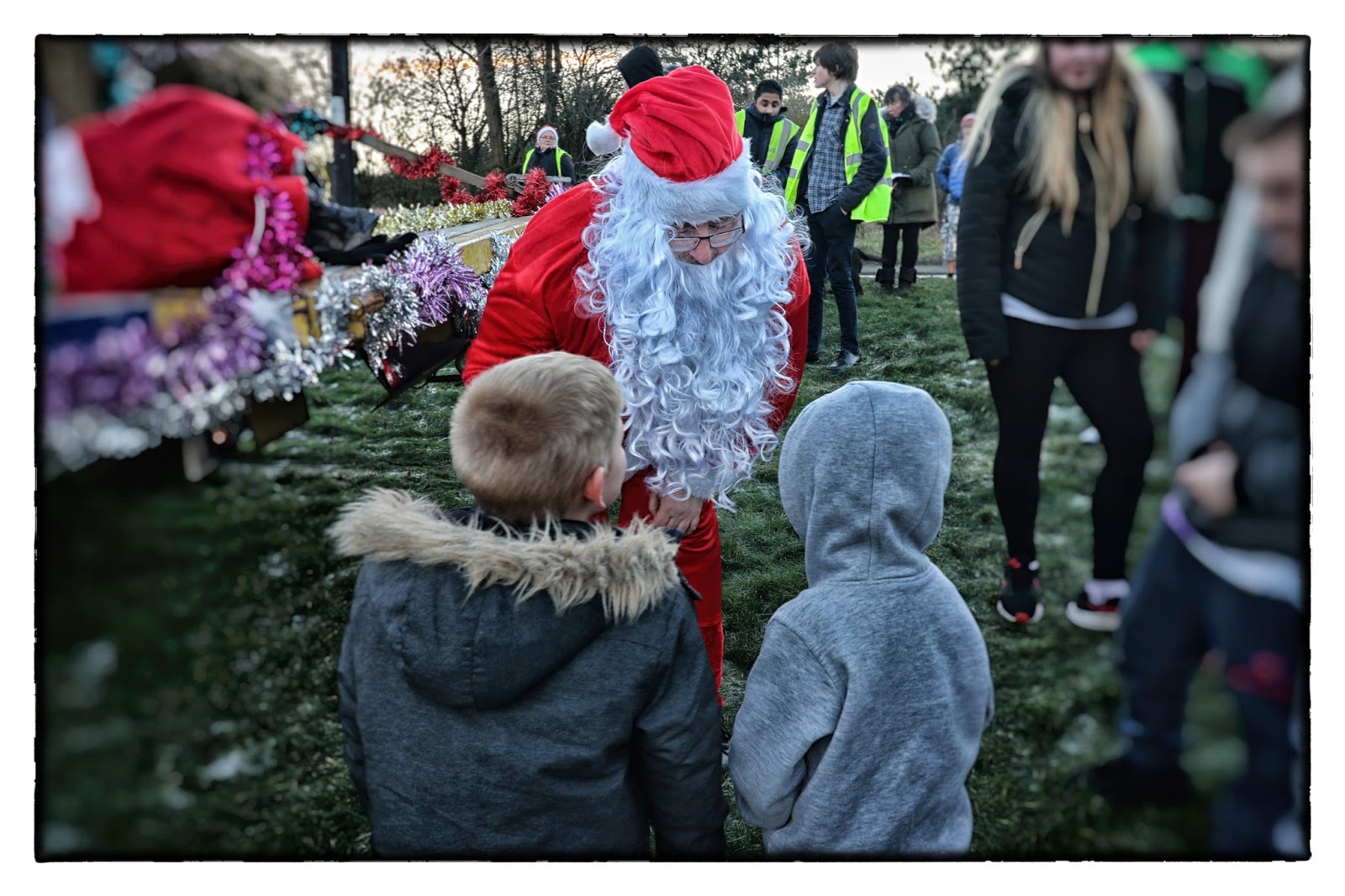 Santa Comes To Leadgate