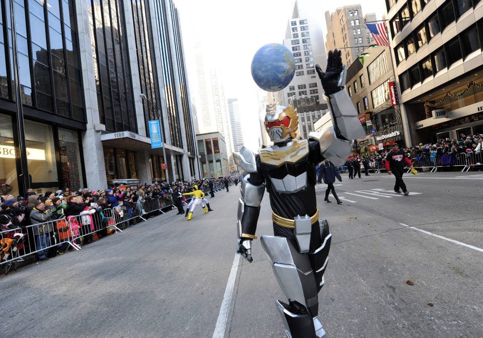 Henshin Grid: Power Rangers Megaforce and 19 Red Rangers (Including ...