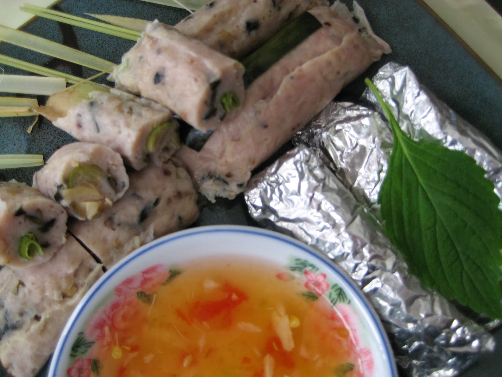 Làm chả ốc - Quinhon11