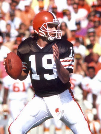 X-tremely V: Friday Five Football Edition