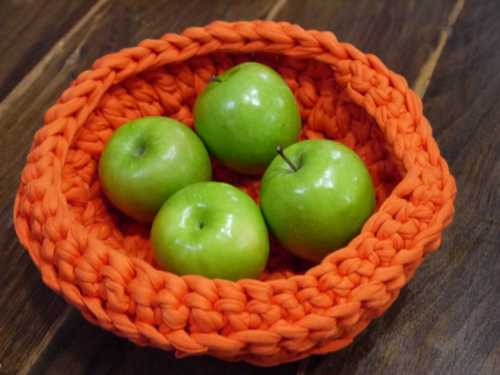 Indefinite Space: I Crocheted Some Fruit Nests