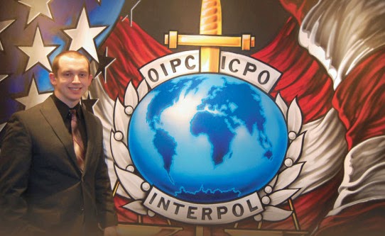 Campus Connection: Aspiring police officer interns in Washington with ...