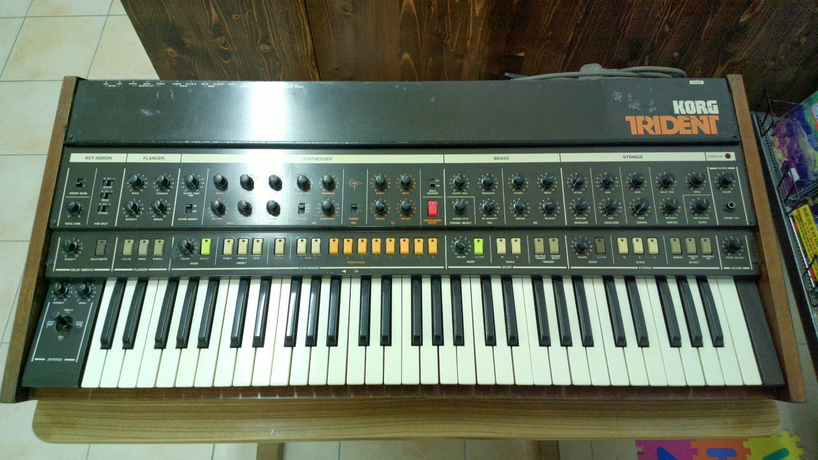 MATRIXSYNTH: Korg Trident MK1