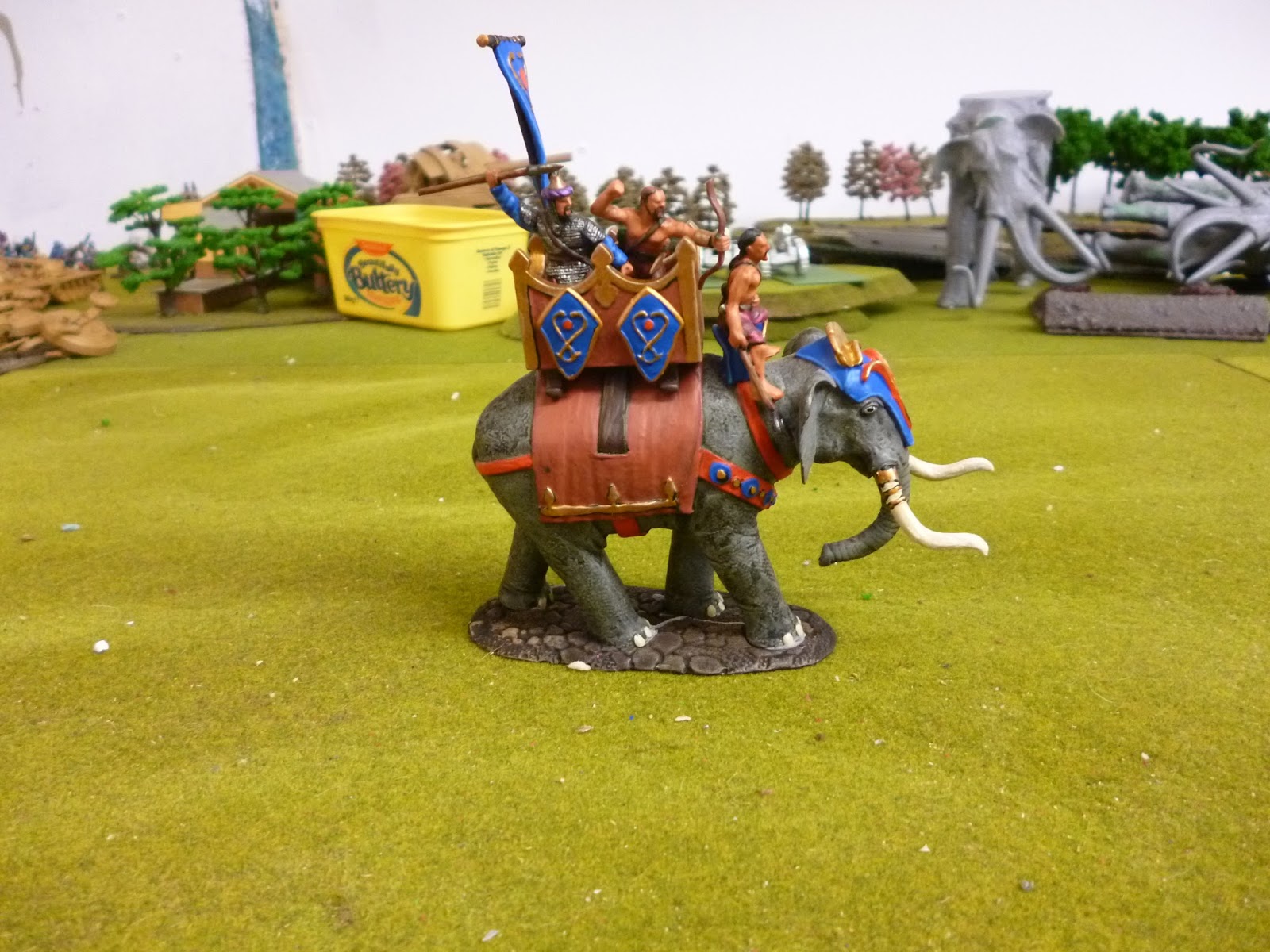 Quendil's World: Mumak Oliphaunt - Mithril Miniatures