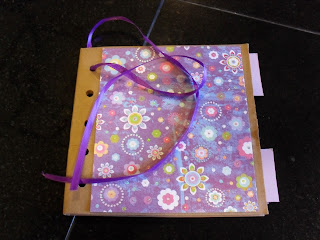 HollysHome Family Life: Make a Scrapbook From Paper Bags