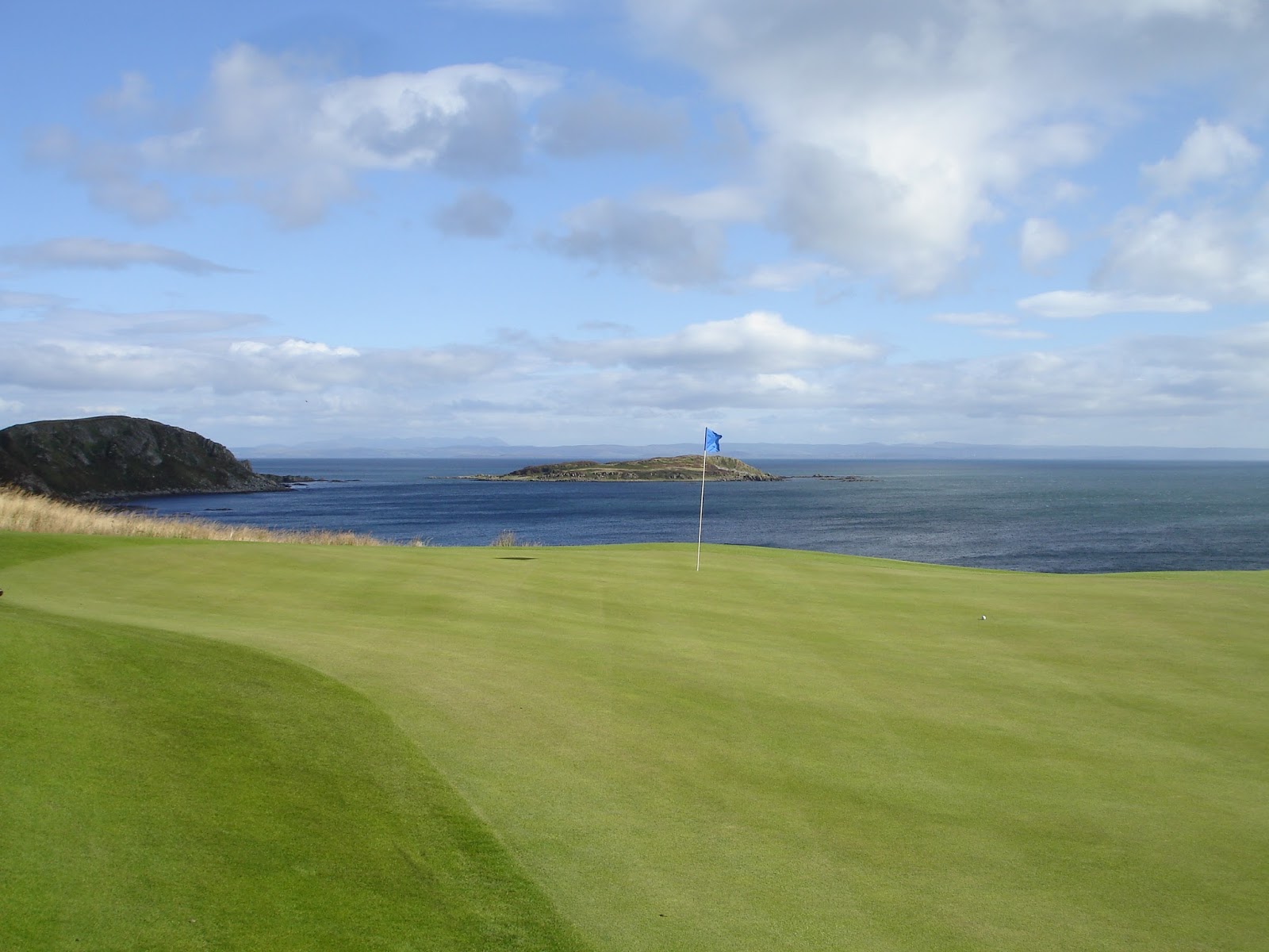 Scottish golf courses - all of them: Ardfin Golf Course - Course No 670