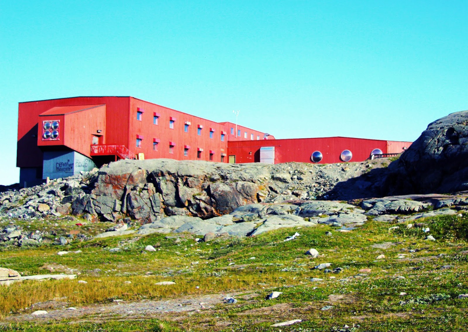 Ultima Thule: Baker Lake, Chesterfield Inlet, Rankin Inlet and Arviat ...