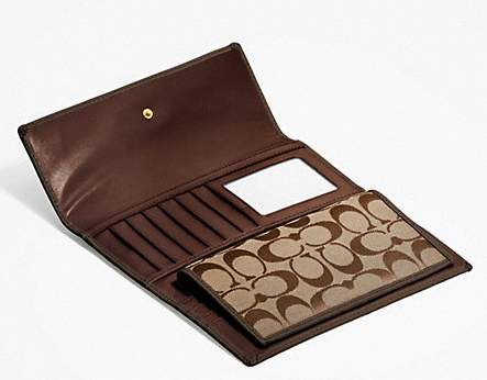 Coach girlz: CLEARANCE: COACH SIGNATURE STRIPE CHECKBOOK WALLET F48810