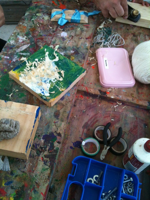 Through a focussed lenz: Carpentry Play